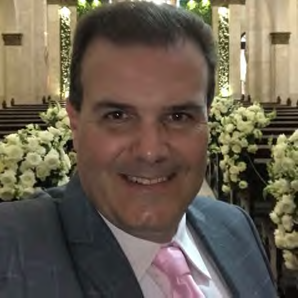 sandro navarro salanitri - Perfil - Auxiliares da Justiça
